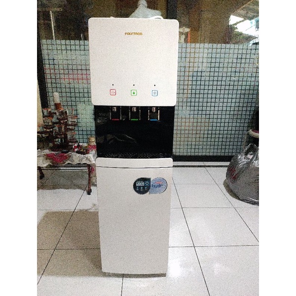 Jual nego dikit Preloved Dispenser Polytron PWC 777 white/putih ...
