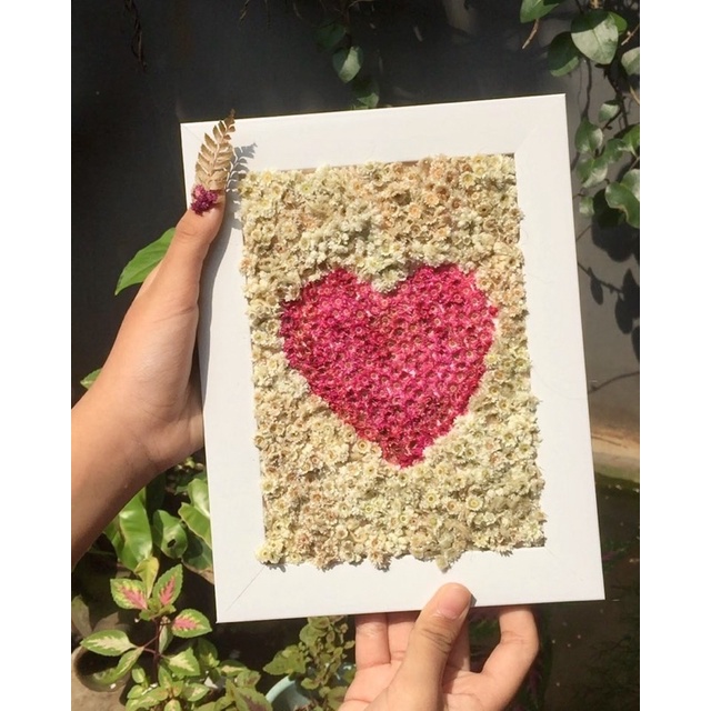 Jual Flower frame | bunga frame | flower in frame | hampers wisuda ...