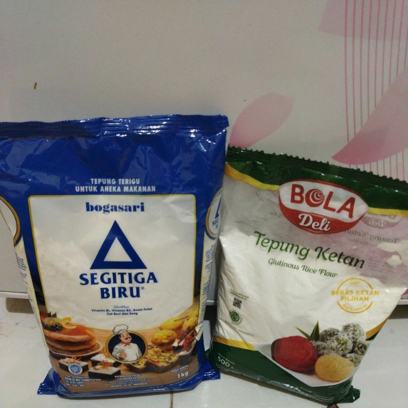 Jual Tepung terigu kunci biru 1kg Tepung Segitiga Biru || Tepung ketan ...