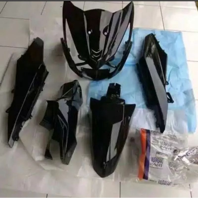 Jual Body halus honda beat Fi 2013-2014 hitam polos full body | Shopee ...