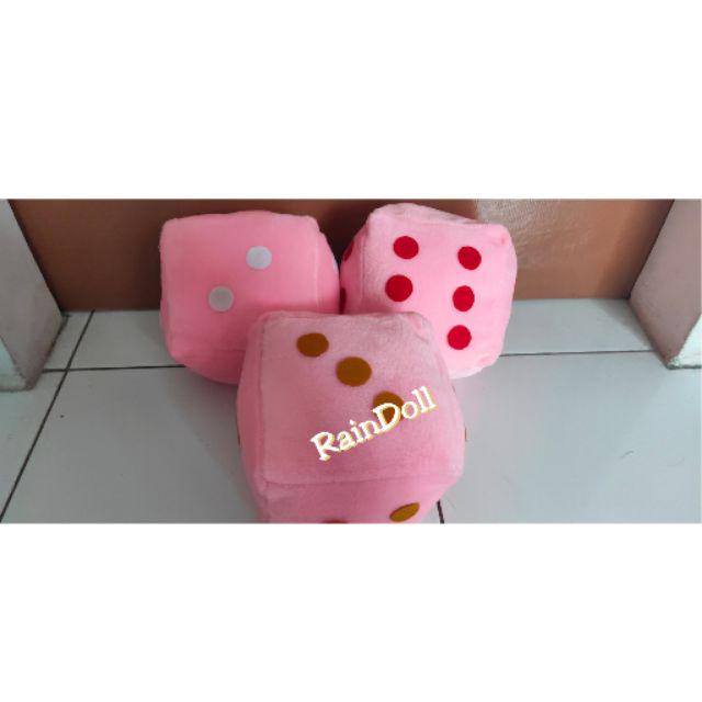 Jual Boneka Dadu 15x15cm / Bantal Dadu | Shopee Indonesia