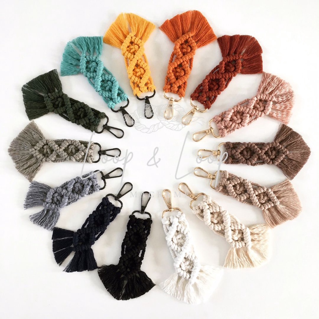 Jual Ava - Keychain/Bag charm/Gantungan Kunci Macrame Handmade Souvenir ...