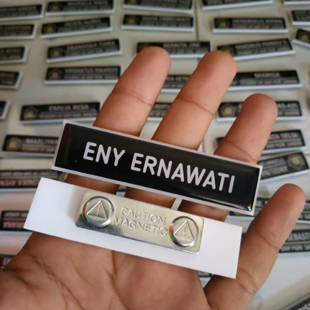 Jual Name Tag Magnet Terlengkap & Harga Terbaru Mei 2026 | Shopee Indonesia