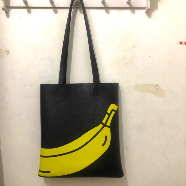 Jual Miniso totebag banana (preloved) | Shopee Indonesia