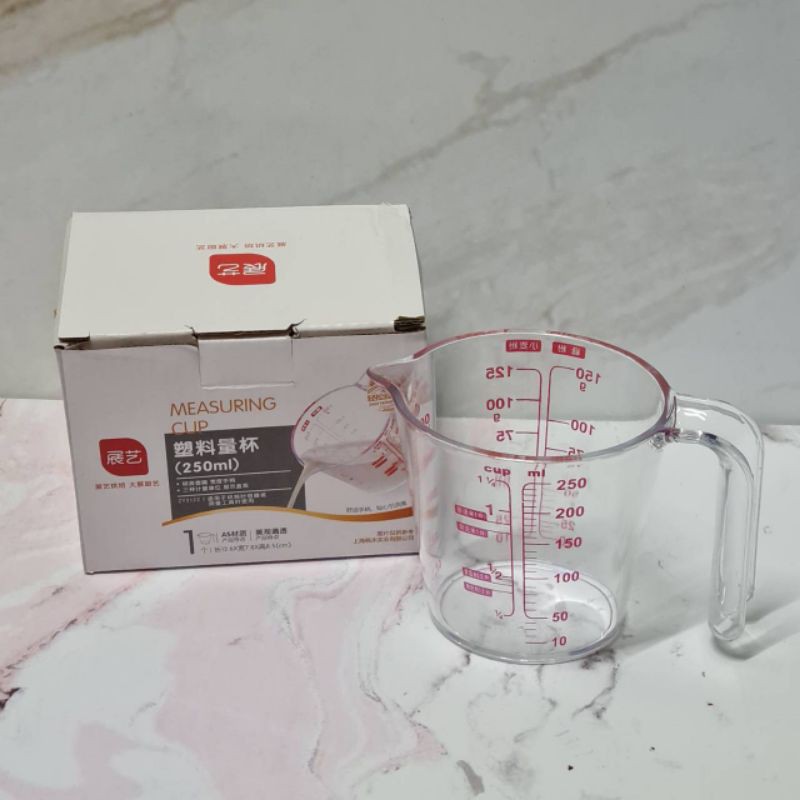 Jual Zoe plastic measuring cup 250ml / gelas takar | Shopee Indonesia