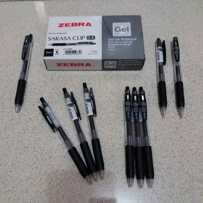 Jual Pen Sarasa 0.5 harga tertera selusin isi 12 pcs | Shopee Indonesia