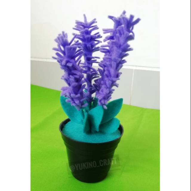 Jual Bunga lavender pot dari flanel | Shopee Indonesia