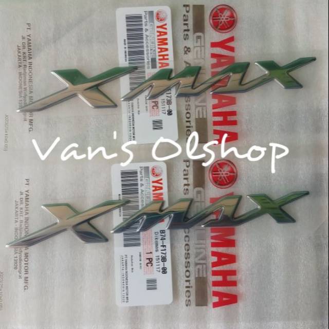 Jual Emblem 3D Old Xmax Dan New Xmax Connected 250/300 (SILVER ...