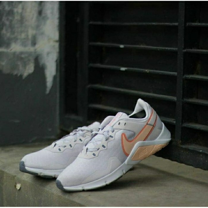 Jual WANITALARISEPATU- SEPATU RUNNING WOMEN ORIGINAL NIKE LEGEND ...