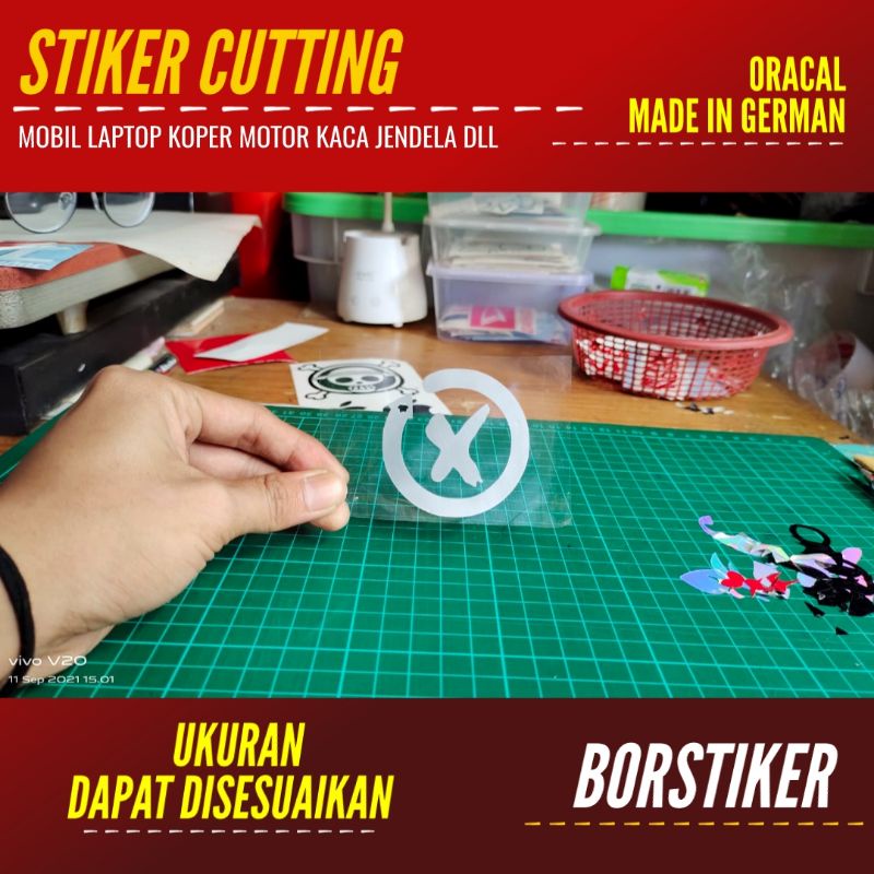 Jual STIKER LORENZO | STICKER CUTTING BAHAN ORACAL CUSTOM LOGO | Shopee ...