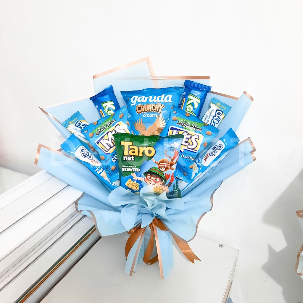 Jual Buket snack kado ulangtahun | wisuda | sempro murah | Shopee Indonesia