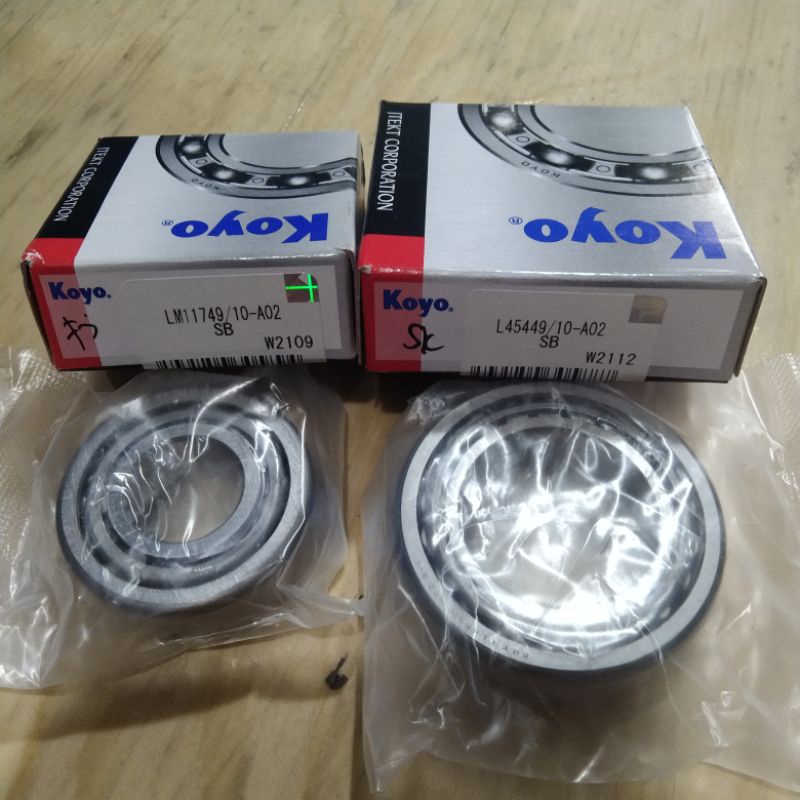 Jual KOYO ASLI BEARING LAHER RODA DEPAN PANTHER KOTAK 2.3 2.5 2PC ...