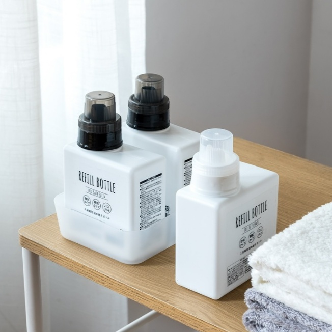 Jual Botol Deterjen Laundry / Easy Grip Laundry Bottle Detergent Powder ...