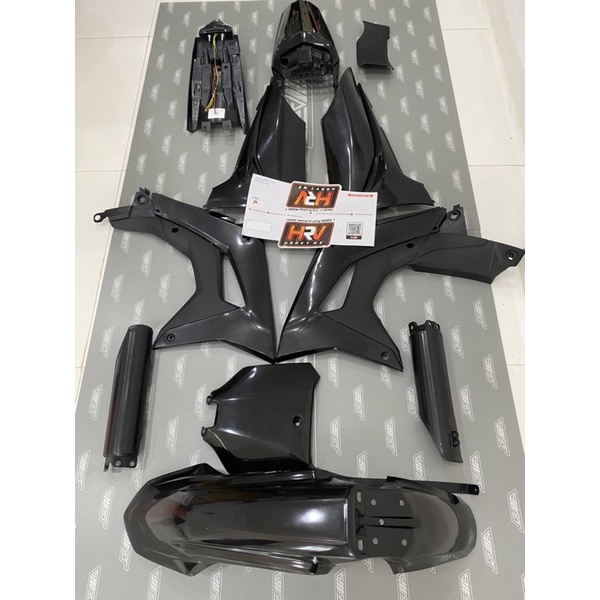 Jual BODY SET CRF 150 450 R 2021 HITAM/PUTIH/MERAH MERK HRV RACING ...