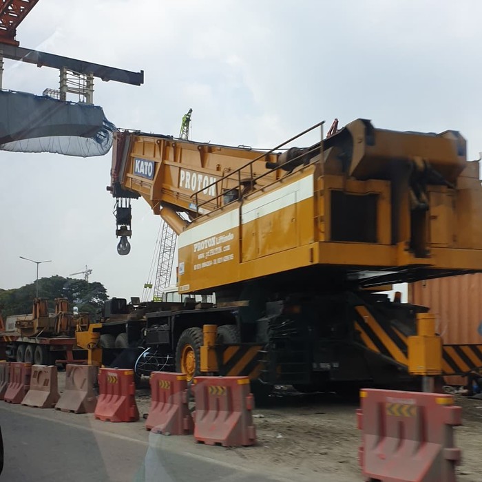 Jual Diecast Miniatur Alat berat Crane besi | Shopee Indonesia