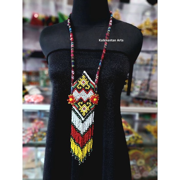 Jual Kalung Manik Tameng Tali kain Tenun Dayak Kalimantan | Shopee ...