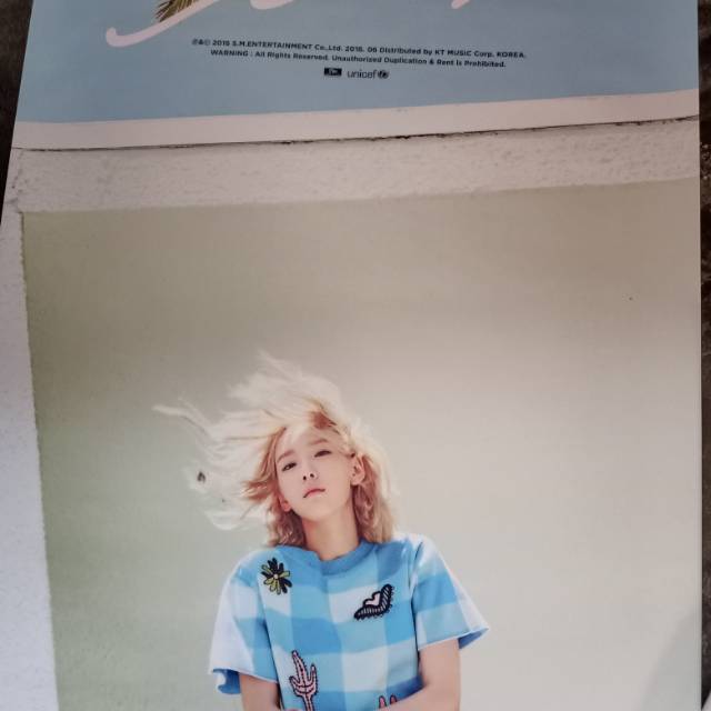 Jual Poster Taeyeon Why (official) | Shopee Indonesia