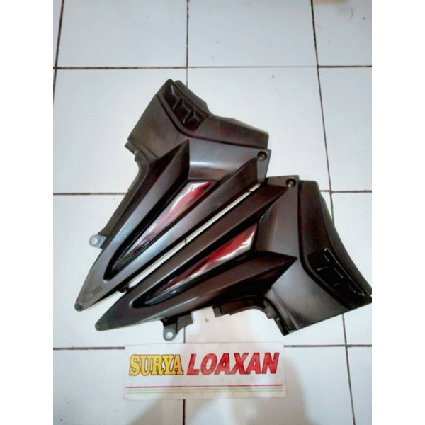 Jual COVER BOX AKI SAMPING YAMAHA SCORPIO ROBOT SATU SET KANAN KIRI ...