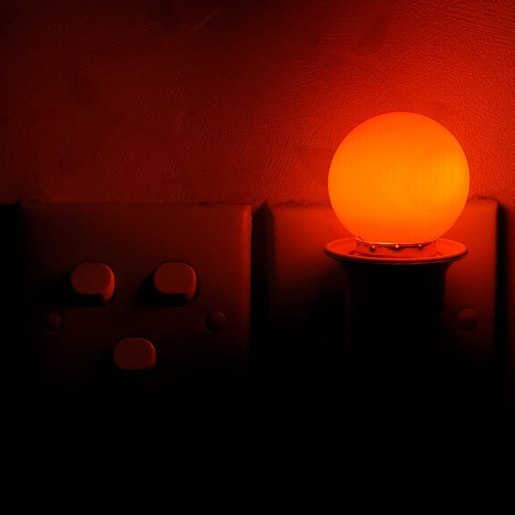 Jual Myvo Orange Lampu Led Ping Pong 3W E27 Warna Orange + Linux Fiting ...