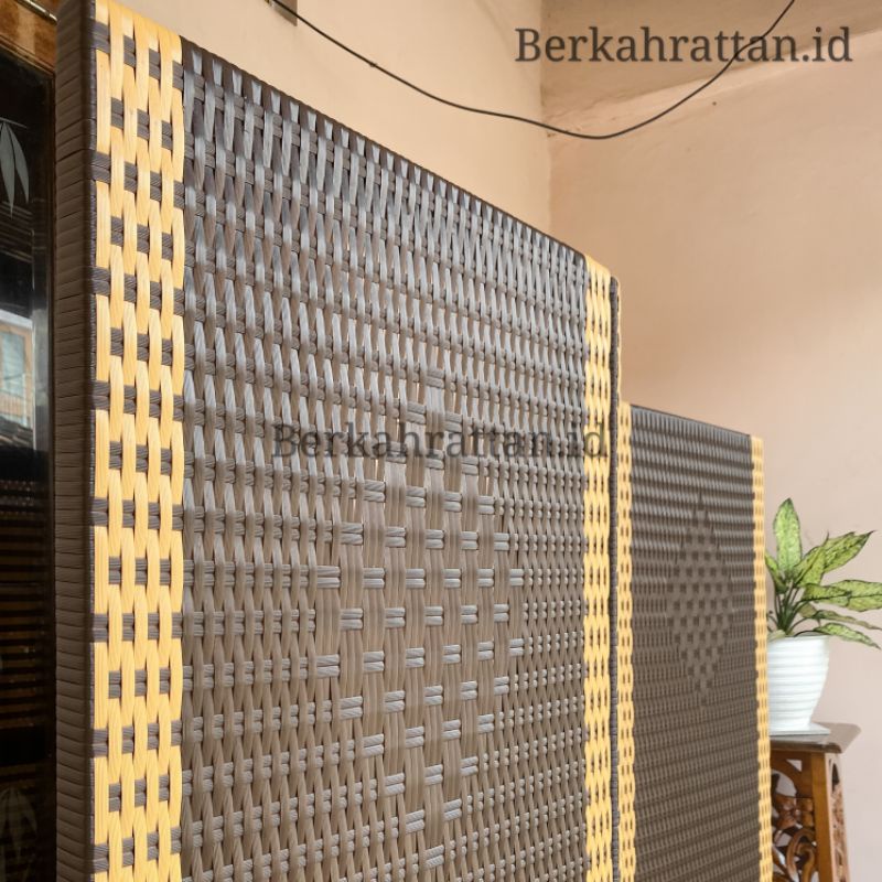 Jual Pembatas Ruangan Penyekat Ruangan Minimalis / Sekat Ruangan Rotan ...