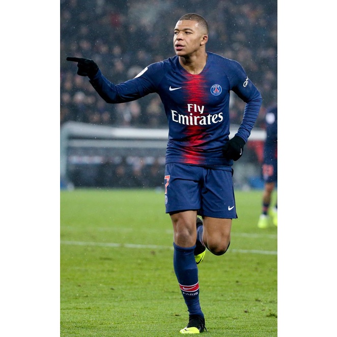 Jual POSTER KYLIAN MBAPPE PARIS SAINT GERMAN TERBARU | Shopee Indonesia
