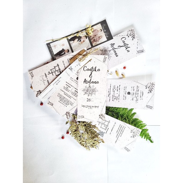 Jual undangan pernikahan / undangan pernikahan model hang tag ...