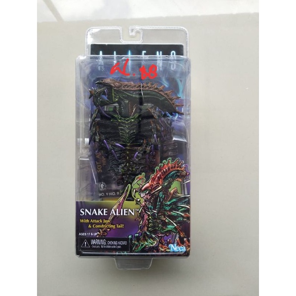 Jual Snake alien with attack jaw constricting tail neca new moc ...