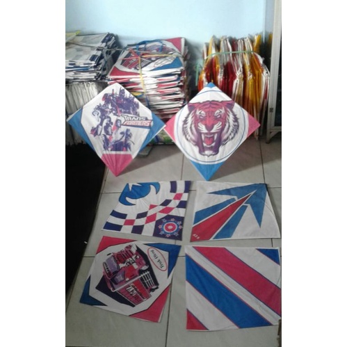 Jual layangan plastik/kertas sablon/merah putih/kuning putih/ hijau ...