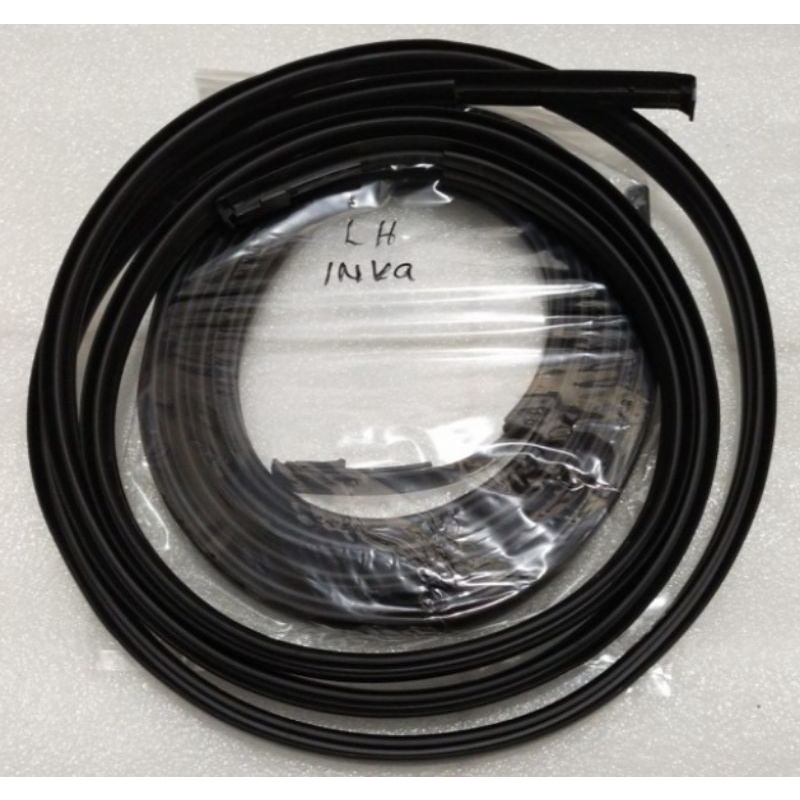 Jual karet roof atap Innova reborn ORIGINAL TOYOTA | Shopee Indonesia