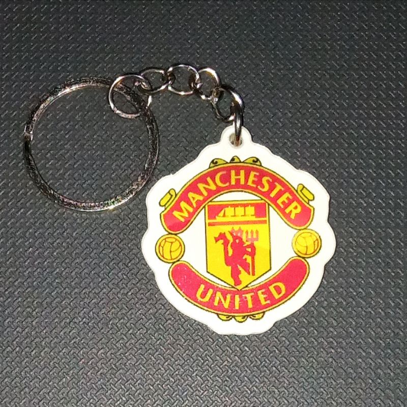 Jual Gantungan Kunci Akrilik MANCHESTER UNITED MU Ganci Key Chain ...