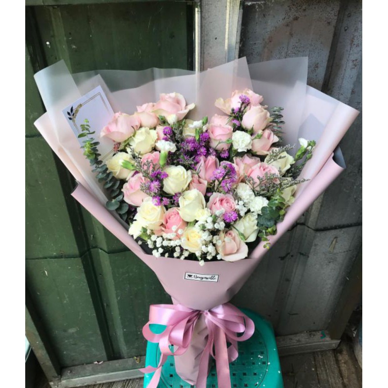 Jual buket bunga mawar besar/big bouquet/bunga ultah/bunga wisuda/nuket ...