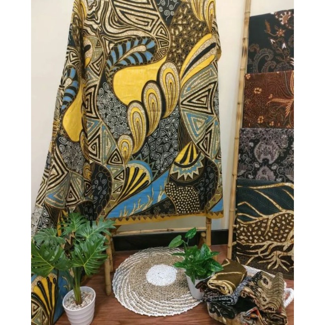 Jual 15 Motif Keren / Kain Batik Solo / Katun Premium Halus / Batik ...
