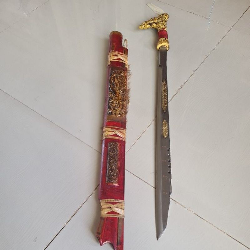 Jual Mandau Suku Dayak .mandau model Antik.ukuran 80cm. | Shopee Indonesia