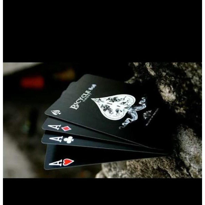 Jual alat sulap - kartu remi - black ghost deck usplaying card Kode 892 ...