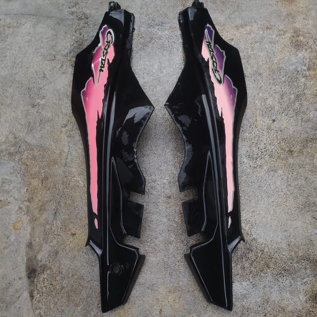 Jual cover body belakang kanan kiri suzuki Crystal original copotan ...