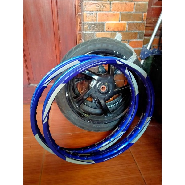 Jual jinfei motif blade blue (copy akront) ring 17/1.40 second | Shopee ...