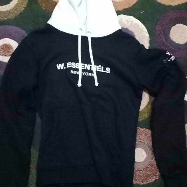 Jual Hoodie w. Essentials | Shopee Indonesia
