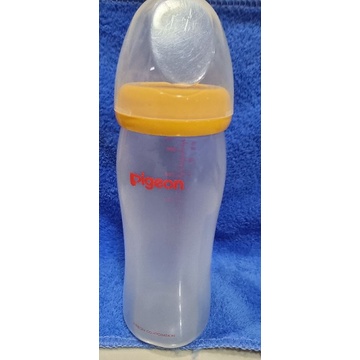 Jual Botol susu pigeon wide dan slim neck preloved, dot pigeon baru ...