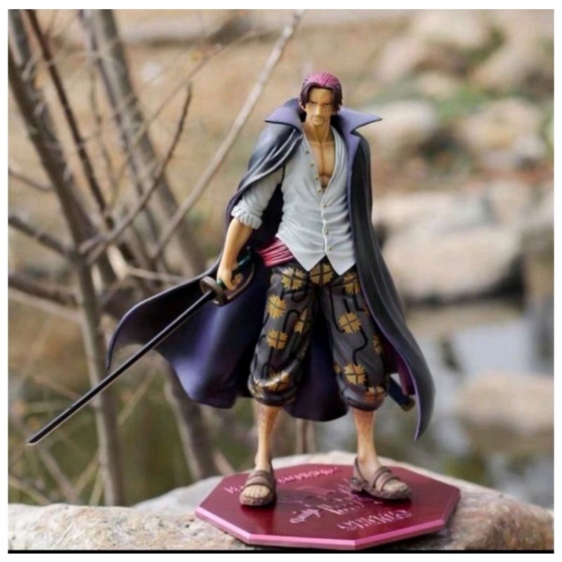 Jual Action figure shanks one piece pop akagami no shanks battle vers ...