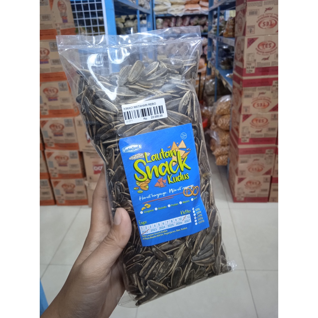 Jual Lautan Snack | Kuaci Matahari Rebo Curah gram Enak Gurih | Shopee ...