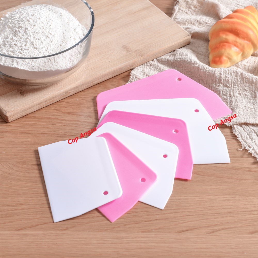 Jual SCRAPPER SCRAPER PLASTIK PLASTIC TRAPEZIUM PEMOTONG PERATA SPATULA ...