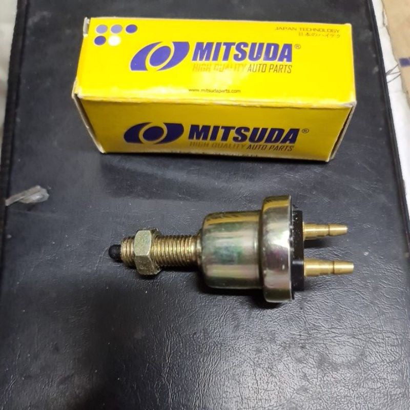 Jual Swit Rem / Stop Switch Universal L300/ T120/ 100PS / 120PS / Carry ...