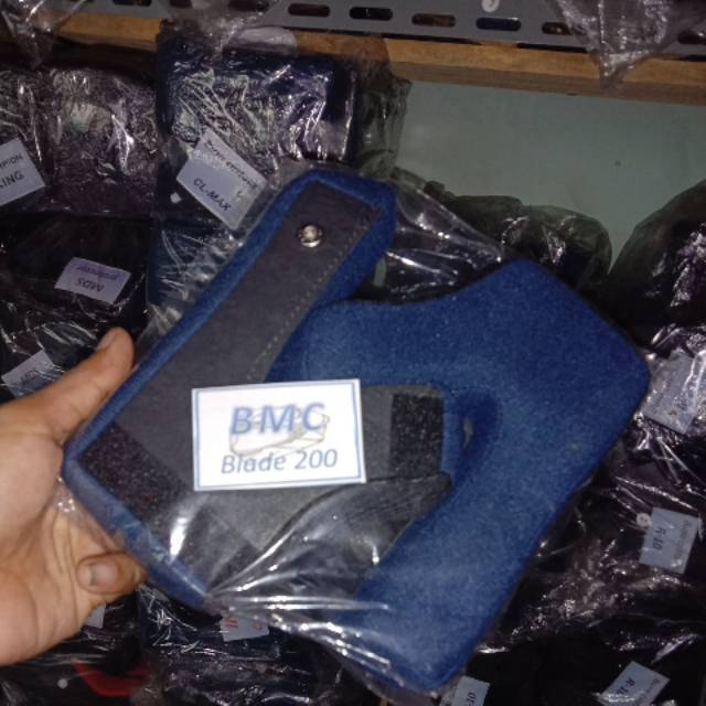 Jual busa pipi helm bmc blade 200 kancing besi ready size S M L XL XXL ...