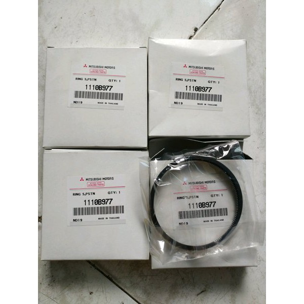 Jual ring piston pajero sport triton 2500 kb4t original 1110B977 ...