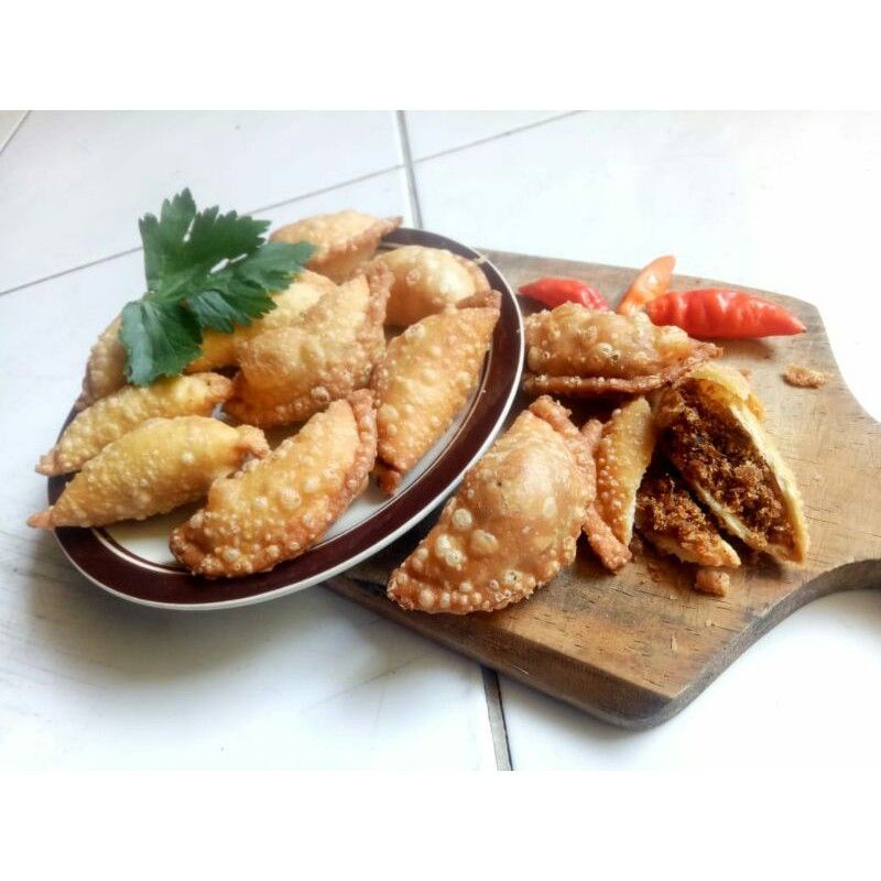 Jual PASTEL ABON 1/2KG(500GR)/PASTEL MINI/PASTEL KERING ISI UDANG ...