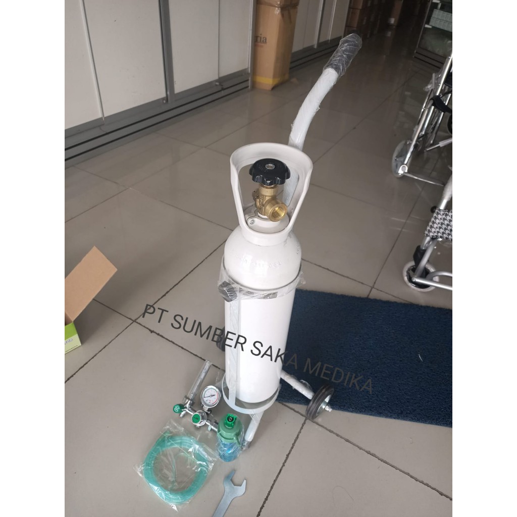 Jual Tabung Oxygen Oksigen O2 1M3 Putih Plus Regulator Dan Trolly Siap Pakai Lengkap | Shopee ...