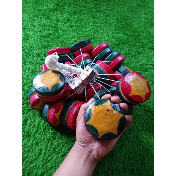 Jual Yoyo Kayu Besar/Jumbo.(ukuran 6-8 cm). | Shopee Indonesia