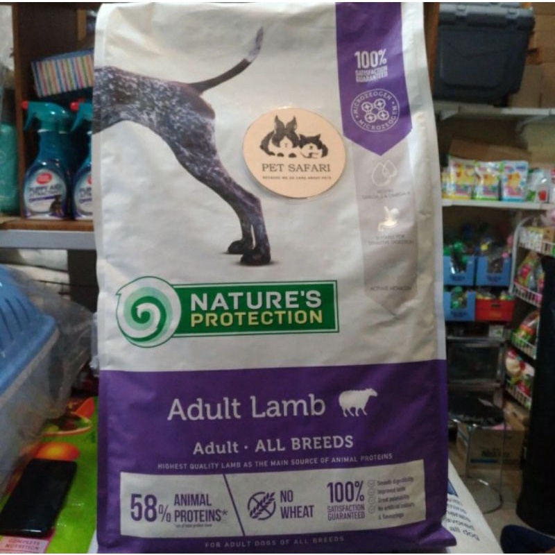 Jual Makanan Anjing Nature's Protection Adult Lamb 12 kg | Shopee Indonesia