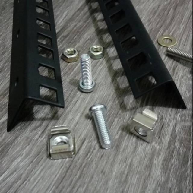 Jual Besi Rack Mounting 12U - Flight case pro | Shopee Indonesia