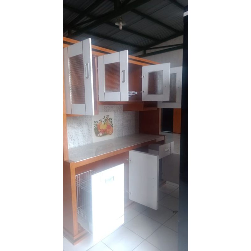 Jual Rak piring 4 pintu, bahan Multiplek lapis decosit | Shopee Indonesia